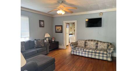 Caroline's Cottage | Buffalo Camping & Canoeing | Gilbert General Store